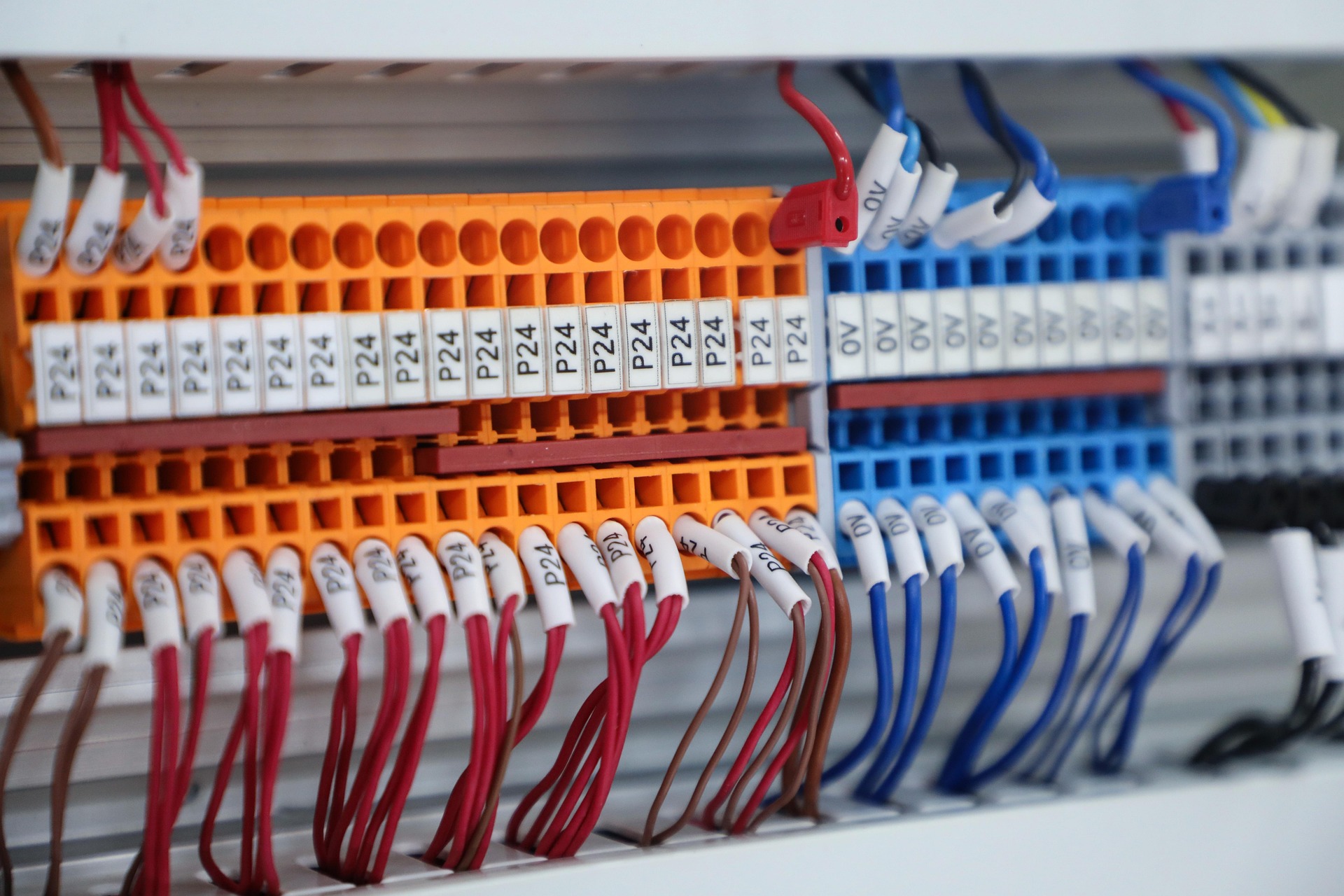 Verkabelungs- und Installationsdienste für Unternehmen